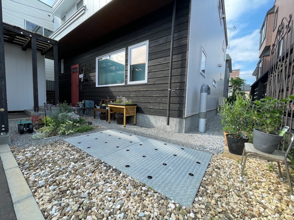 それぞれの好みを反映した延床53坪・街中の二世帯住宅 札幌市東区 | いえズーム（iezoom）