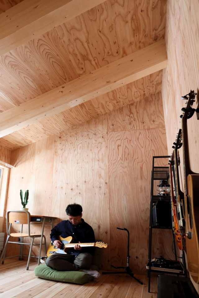 コンパクトで使いやすい、自然素材の温もりあふれる家 小樽T邸／丸三ホクシン建設 | いえズーム（iezoom）