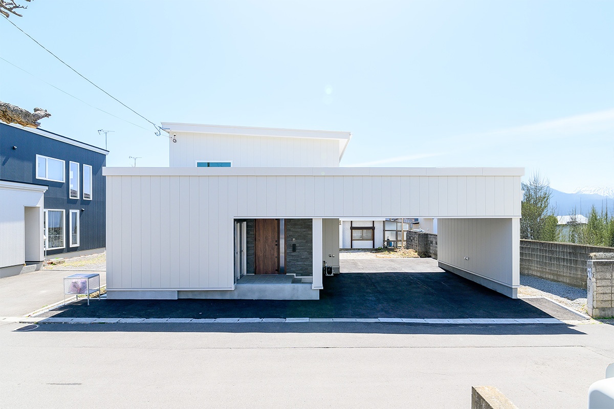 内外装の好みを徹底 オープンガレージや和室も実現 函館市 М邸 | いえズーム（iezoom）